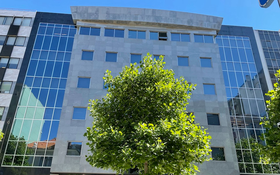 Fundo VIP compra edifício Barbosa du Bocage 85 à Patron Capital e ...