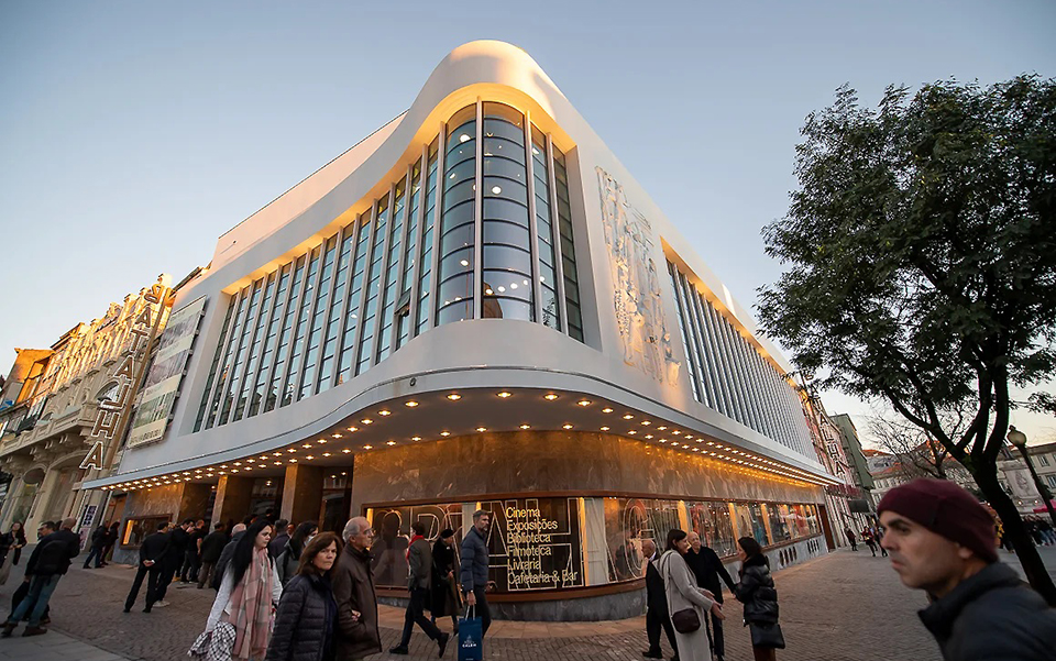 Cinema Batalha volta a dar «alma» ao Porto