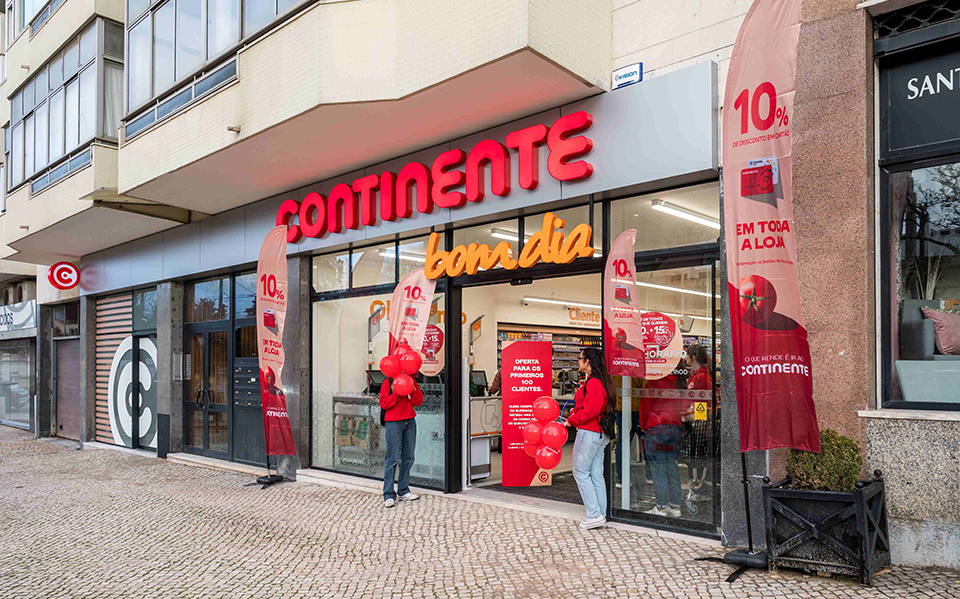 Continente abre duas novas lojas: em Lisboa e Bucelas