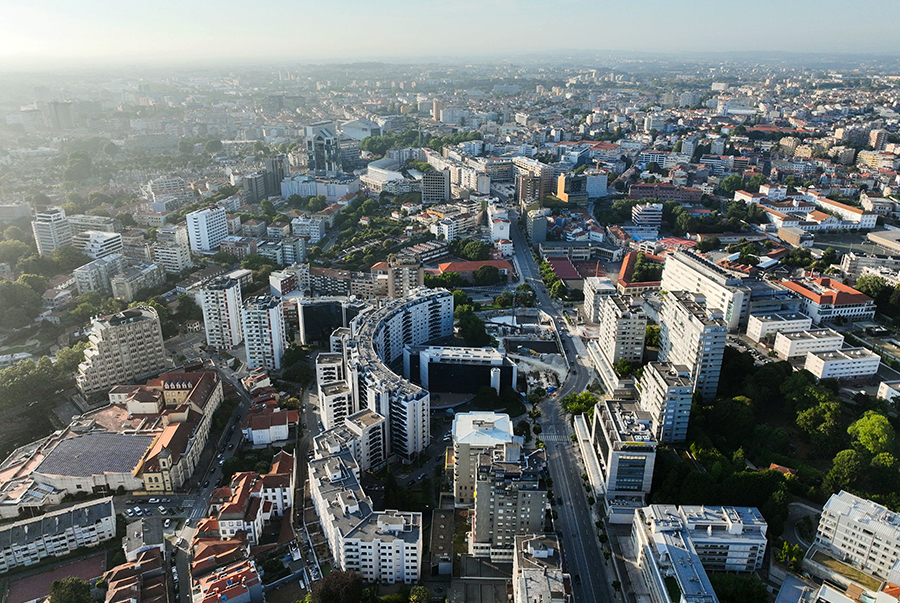 RE/MAX regista crescimento de 13,3% nas transacções de prédios até Agosto